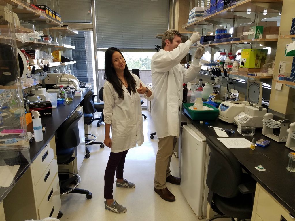 Lab Photos | Dixon Lab - Salk Institute for Biological Studies